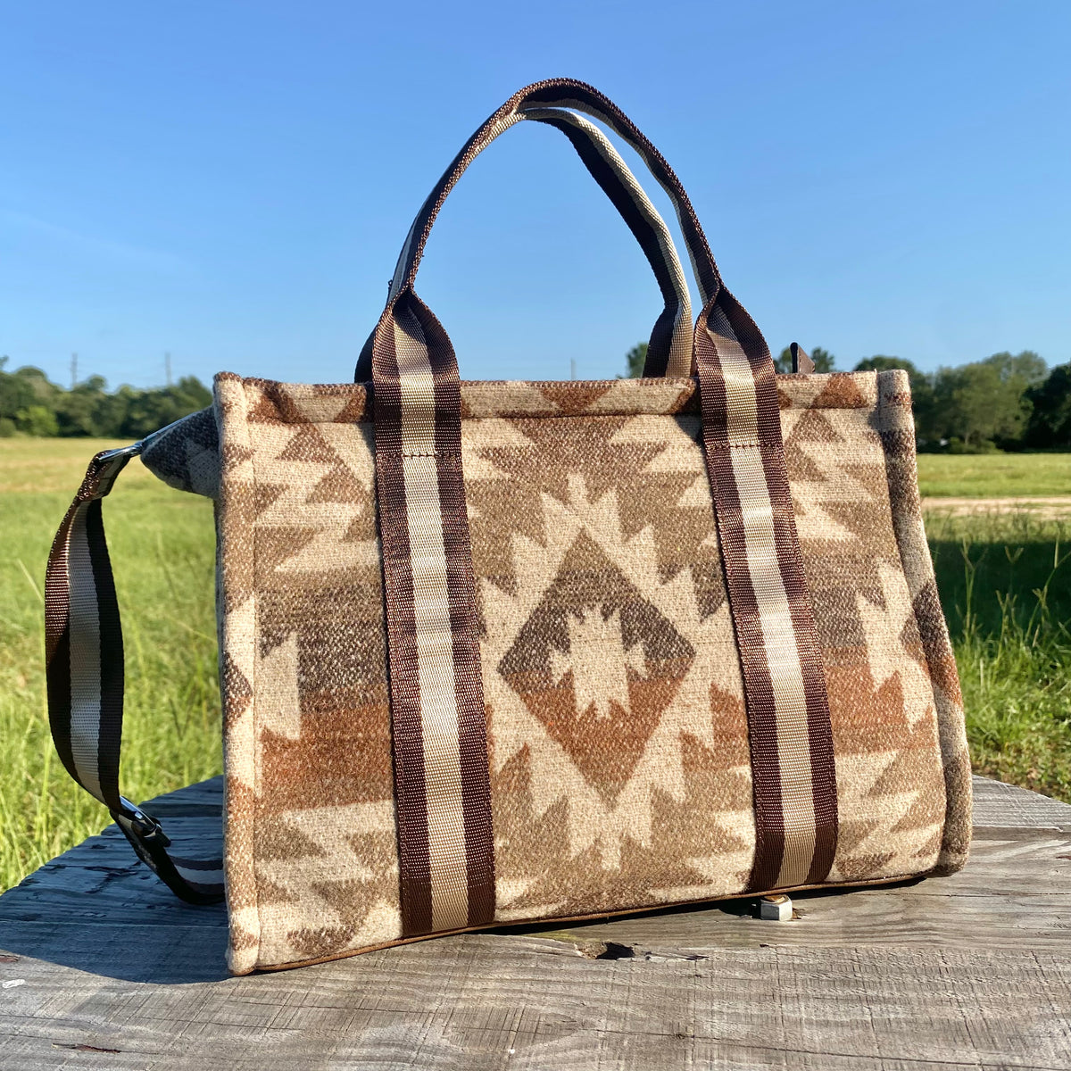 Aztec Tote Bag – Howdy's Western Wear